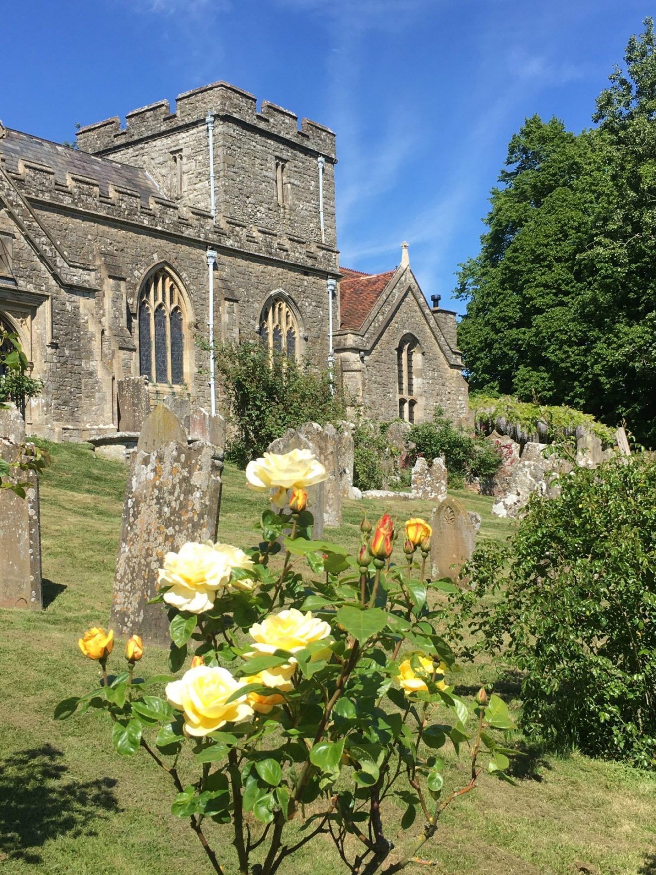 History & Guide – St Peter's Church